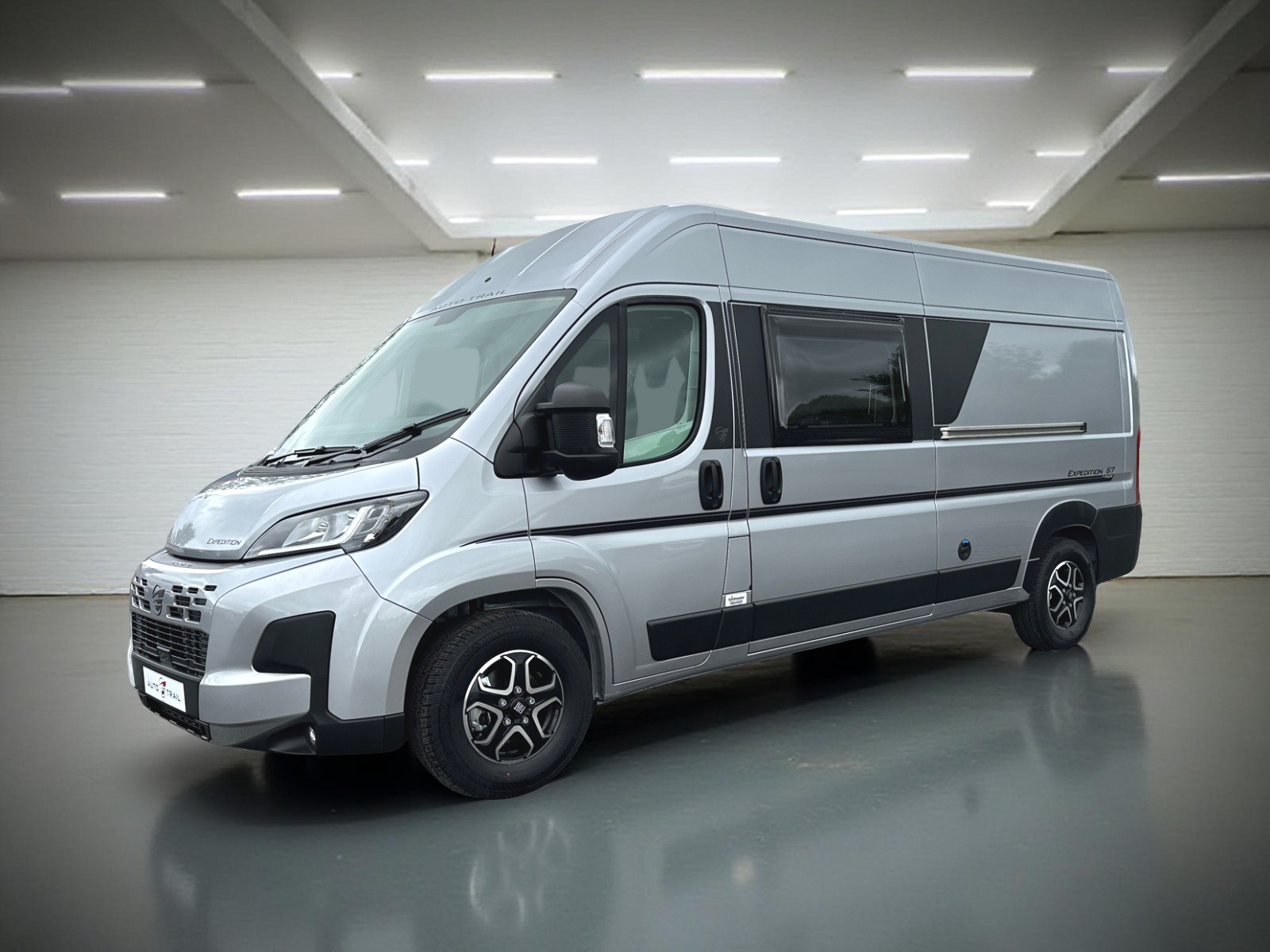 Autotrail Expedition 67 flex external nearside in Artense grey
