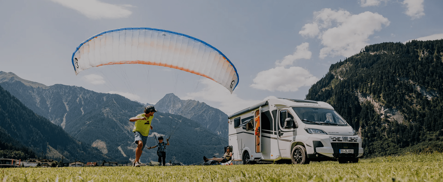 Sunlight Motorhomes Desktop Header 1